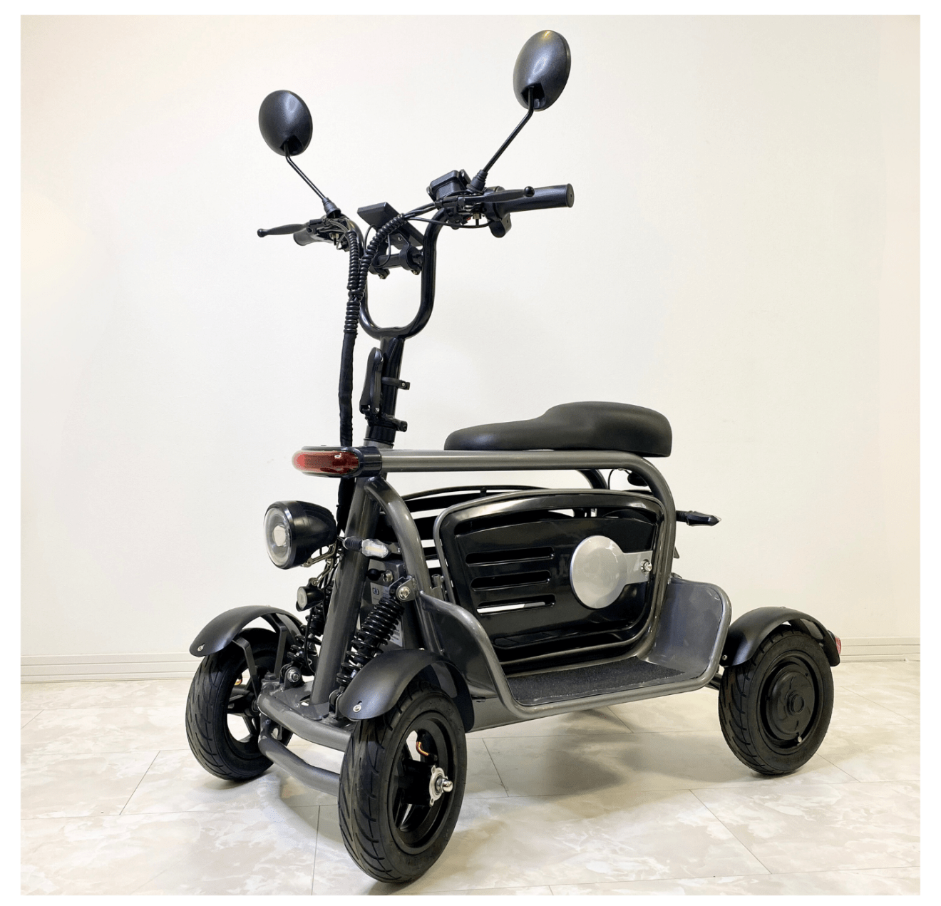 ELEMOs エレモーズ｜コンパクトEV三輪 / 四輪・ELEMOs3・ELEMOs4 | ELEMOs 楽しく乗ってSDGs