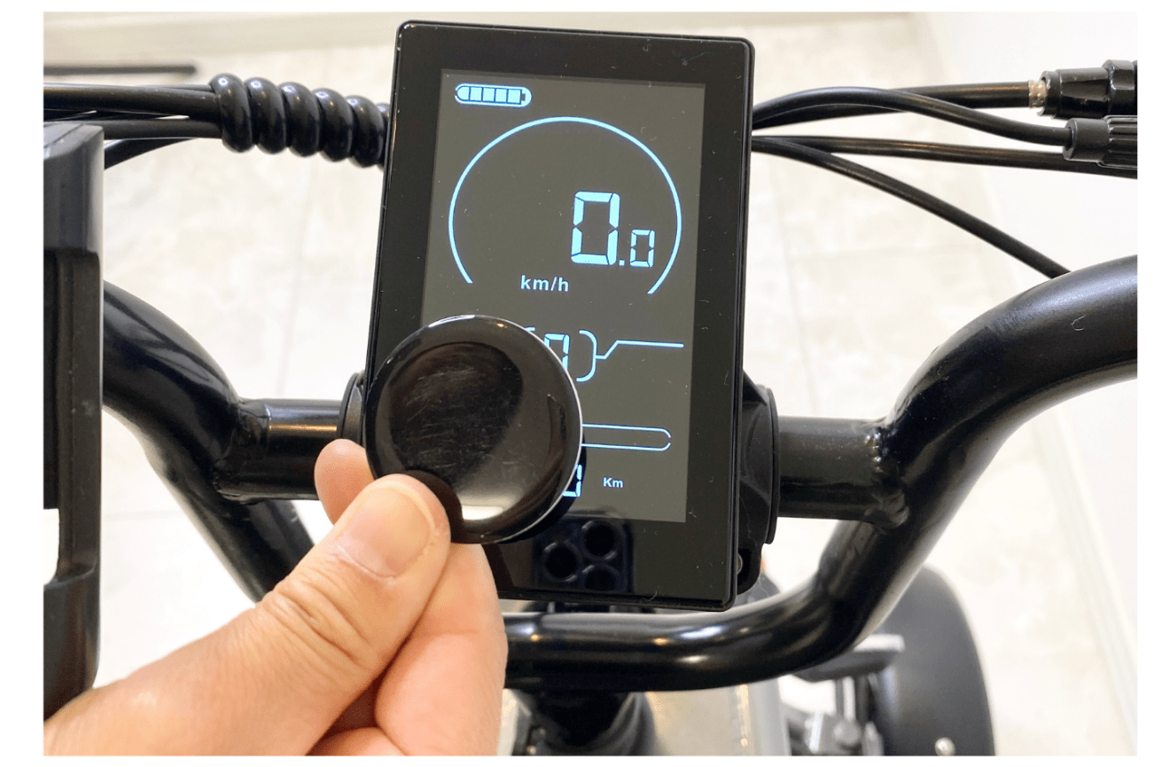 ELEMOs4｜特定小型EV四輪 | ELEMOs エレモーズ